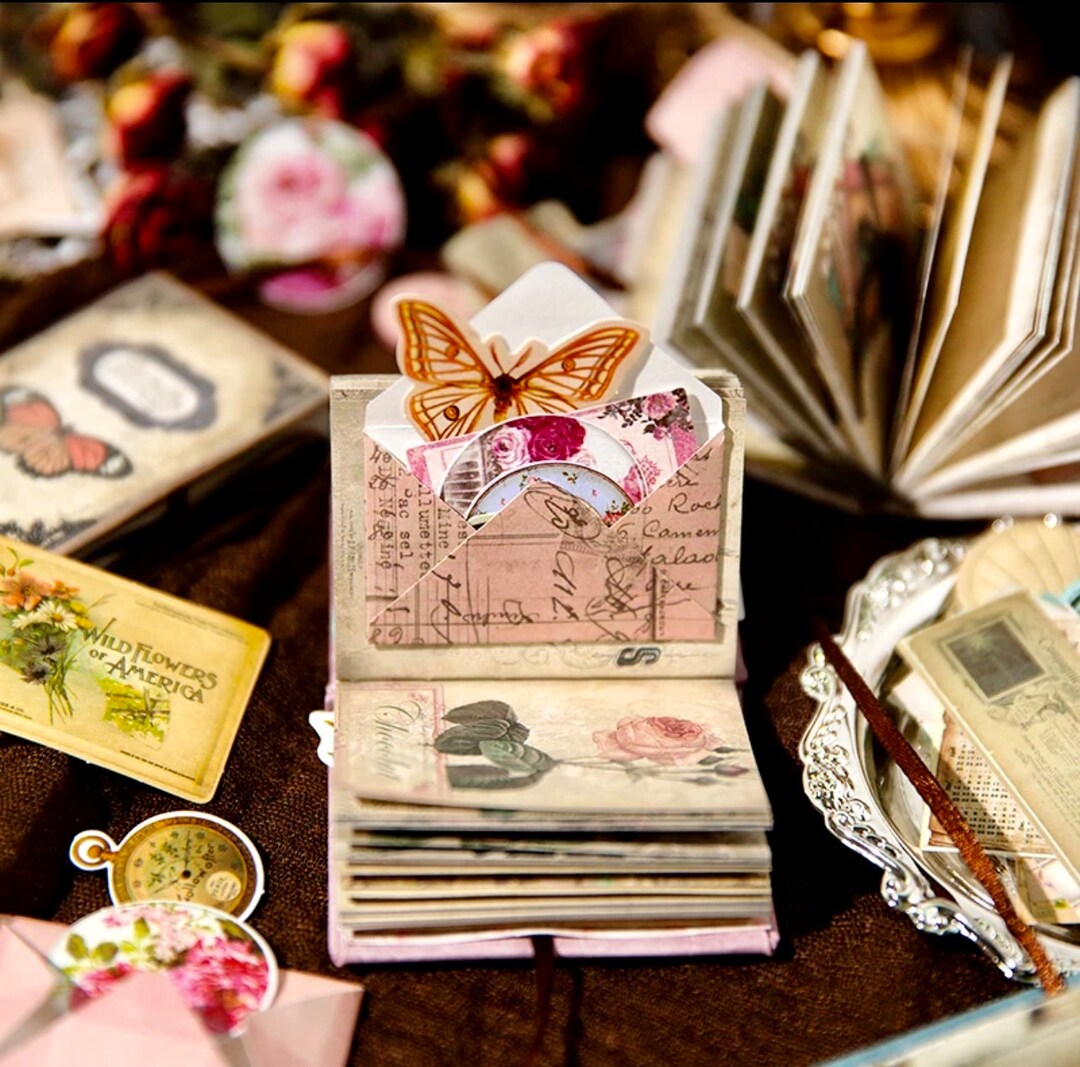 Create Your Own Mini Scrapbook - 4 Different Designs - Scrapbook ...