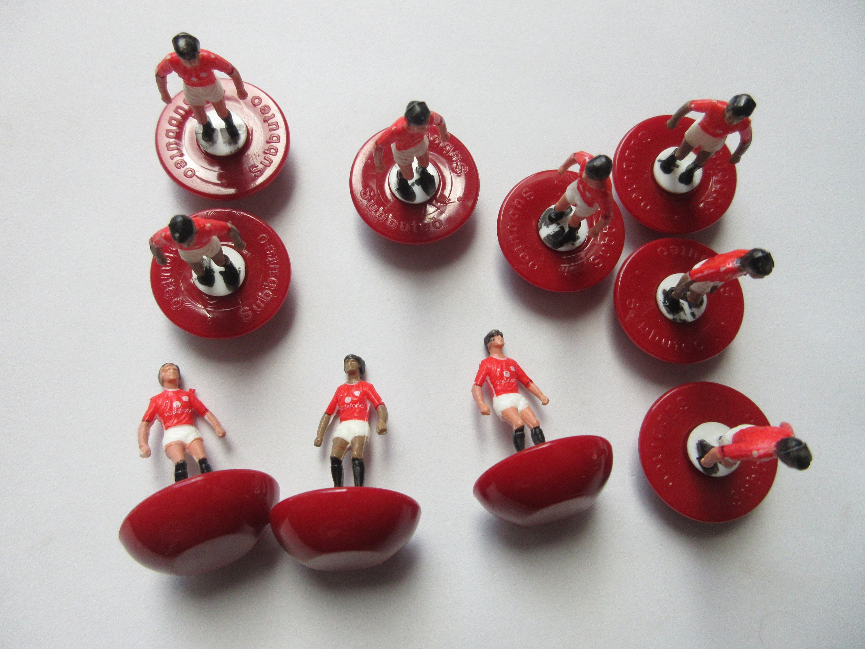 Subbuteo Football 10 LW Man Utd Reference 63149 Players from Man Utd ...