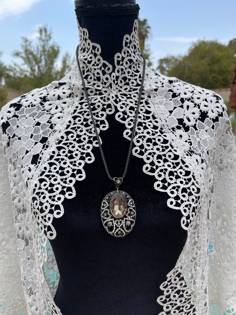 Women Lace Shawl Ladies Summer Wrap Summer Shoulder Cape Beach Cover up ...