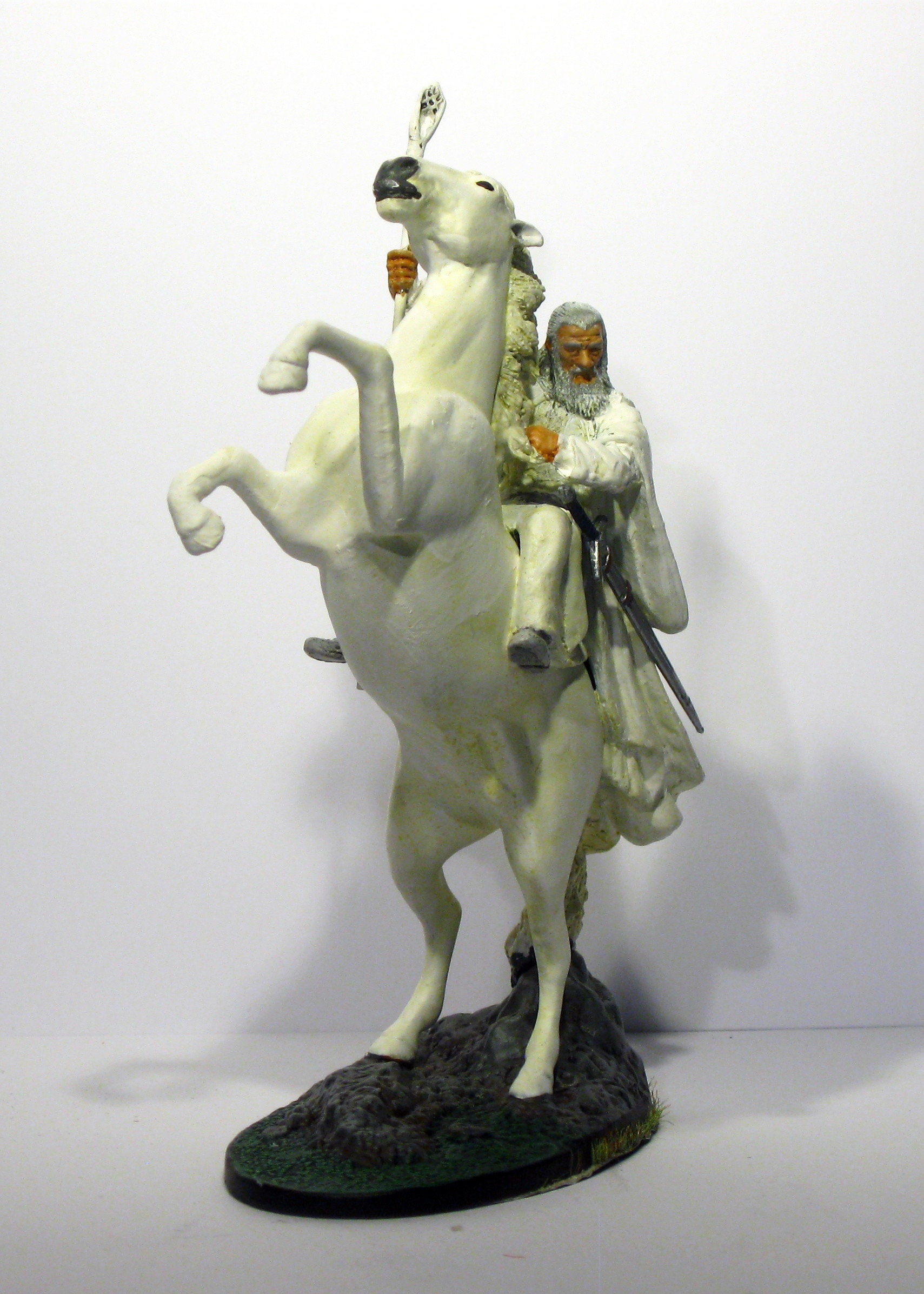 Lord of the Rings Gandalf the White on Shadowfax Limited - Etsy Canada