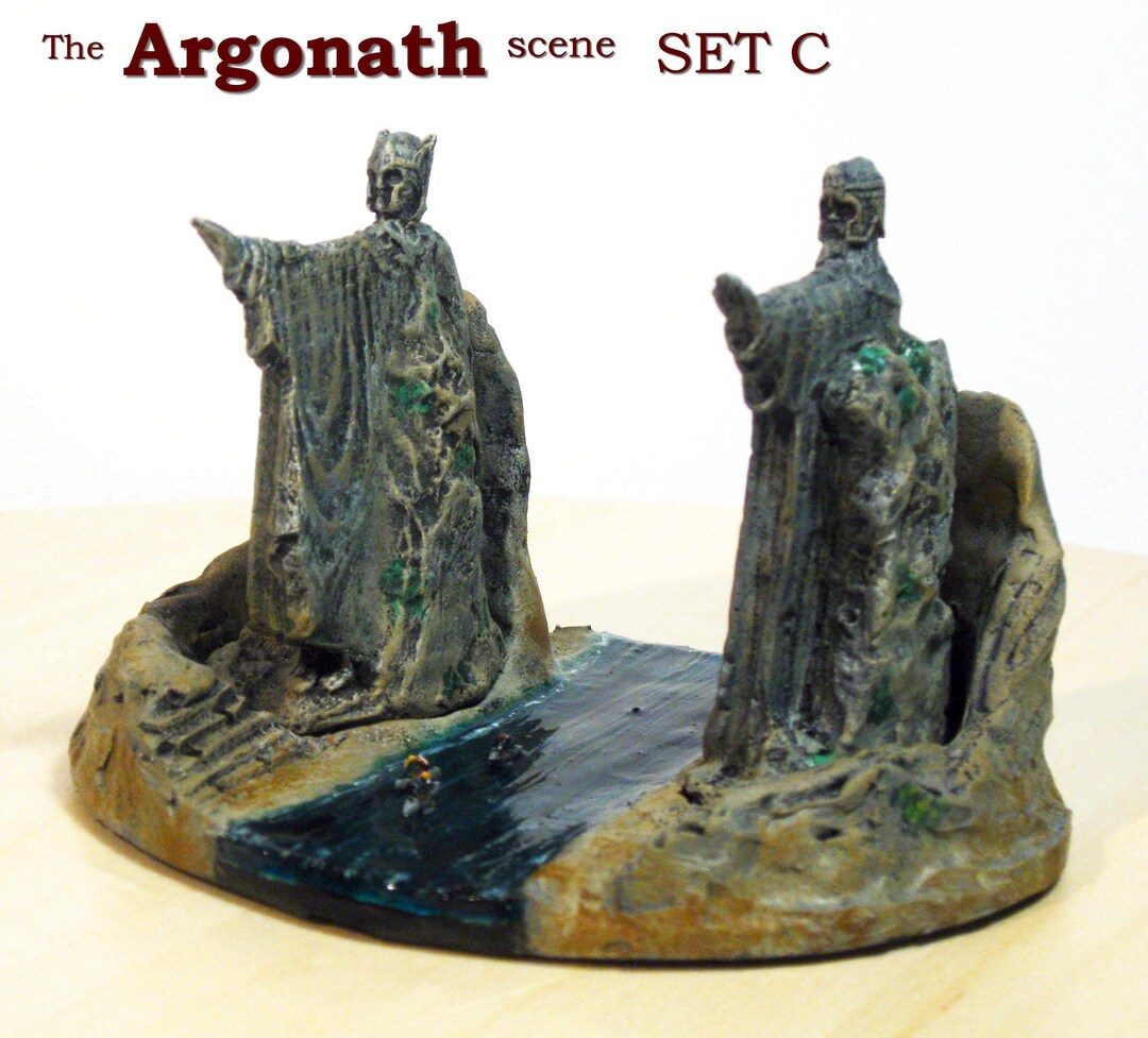 Lord of the Rings the Argonath Scene Set C Miniature Model Diorama ...