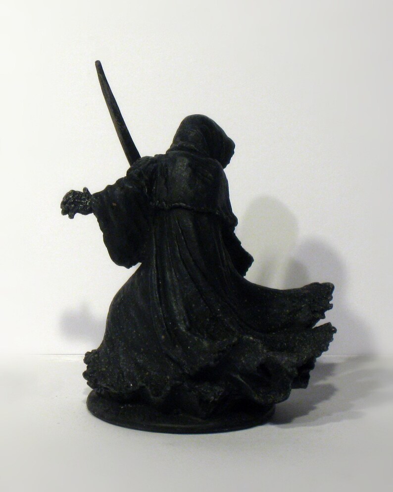 Lord of the Rings Nazgul Ringwraith Attack at Bree Collectible - Etsy