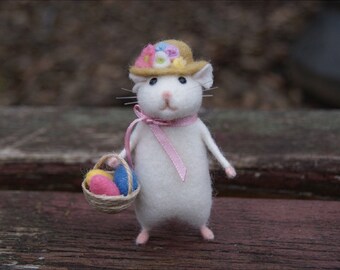 Needle Felted Easter Mouse, Easter Egg, Cute Easter Gift, Felted Mouse ...