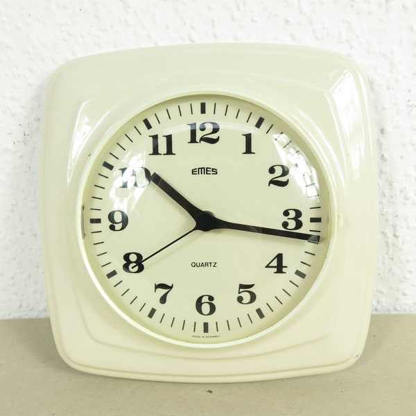 Retro Kitchen Clock - Etsy