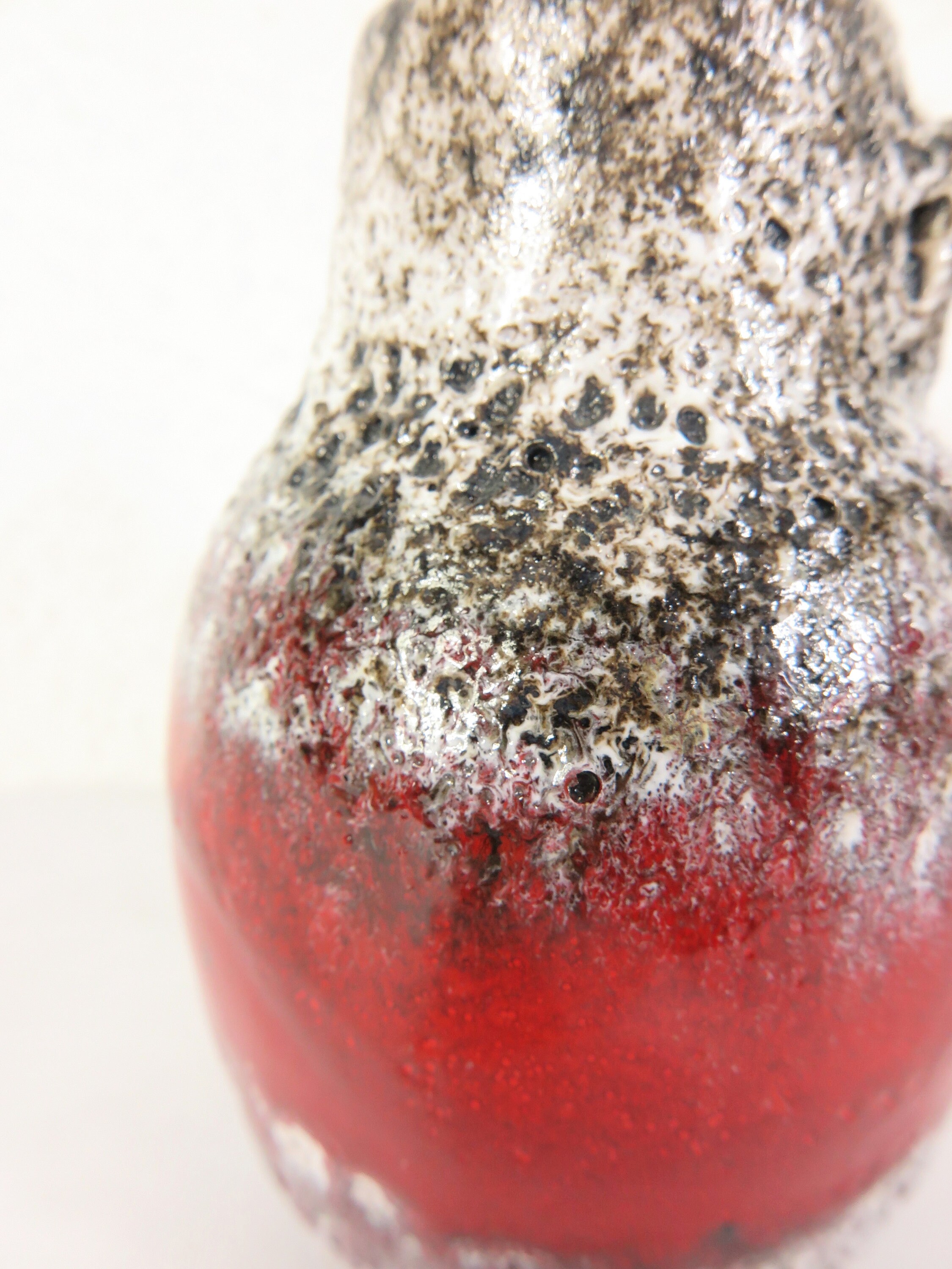 70s Handle Vase Red, Lava Look - Etsy
