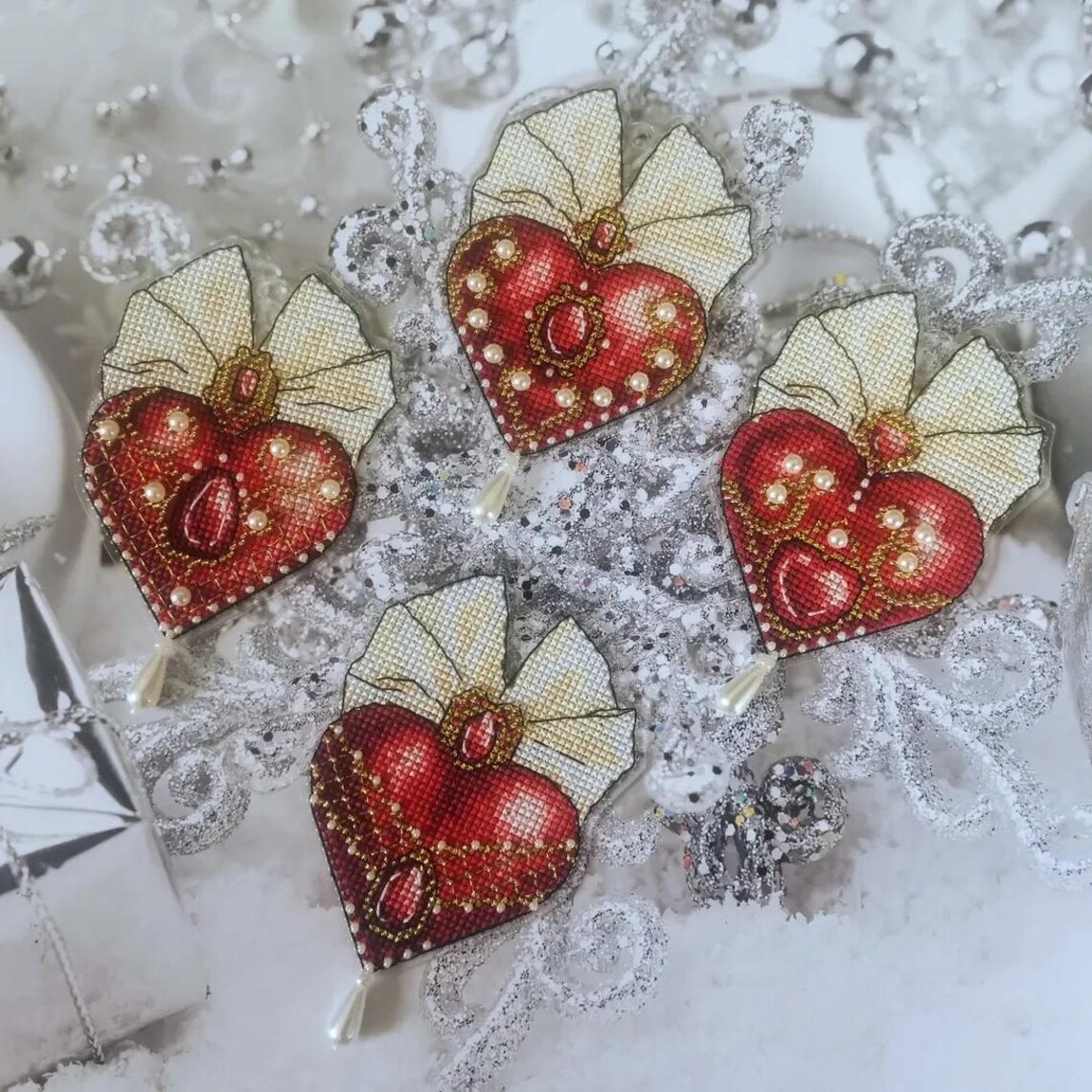 DIY Royal Hearts Christmas Tree Ornament Embroidery Kit - Etsy
