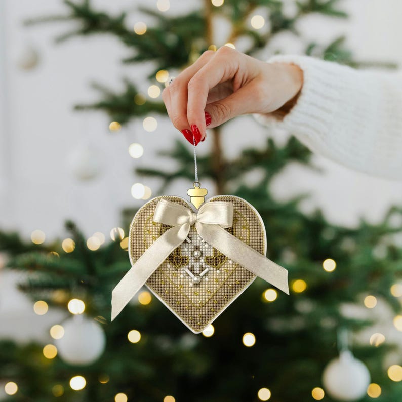 Elegant Christmas Ornament Set, Plastic Canvas Cross Stitch Kits ...