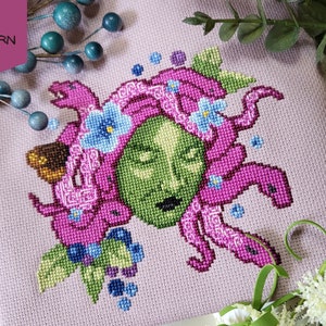 Medusa Cross Stitch Pattern, Pantheon, Medusa Snakes, Mythical Art ...