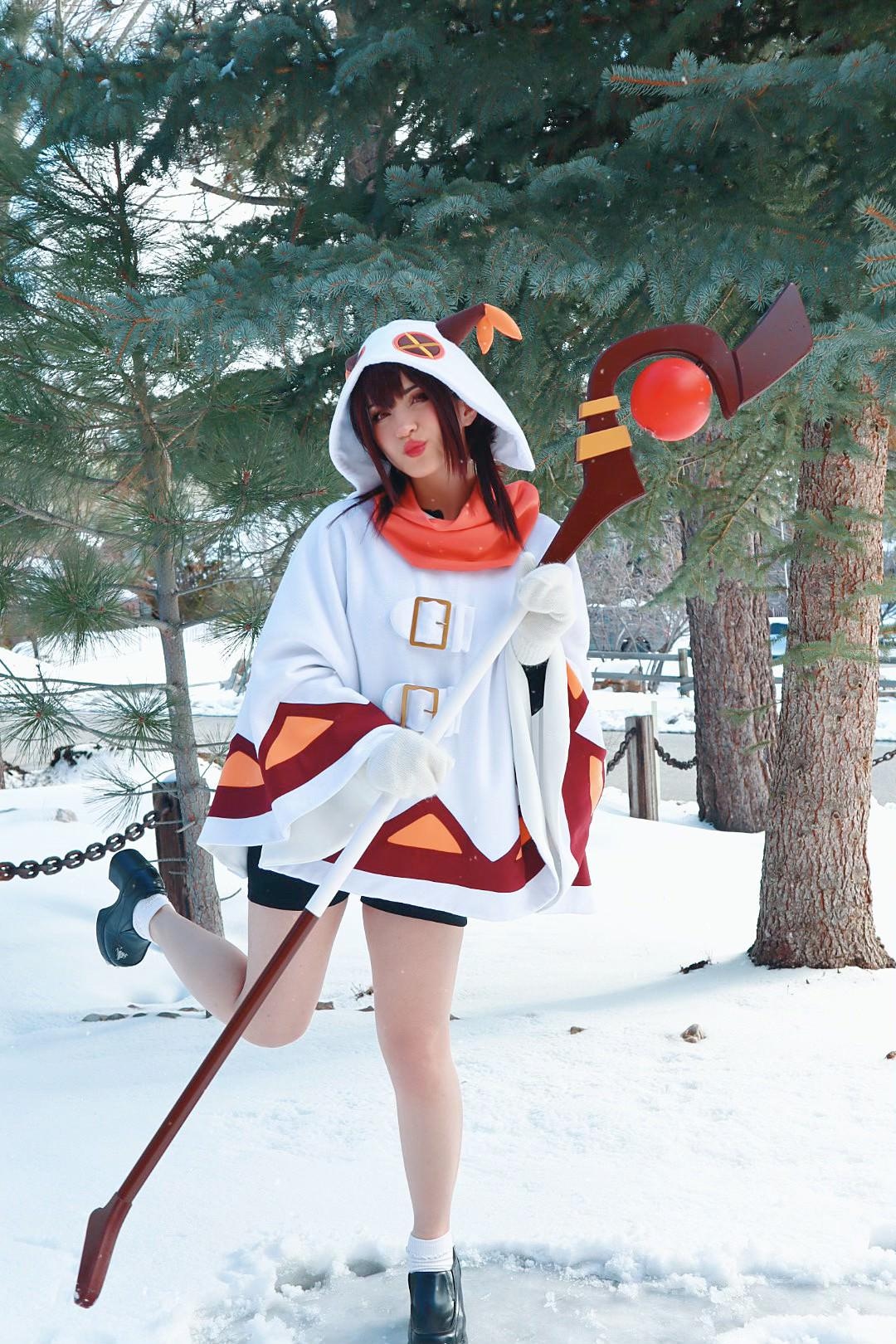 Winter Megumin Cosplay Print - Etsy