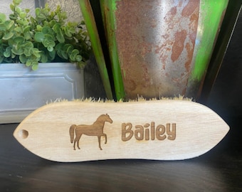 Beautiful Custom Engraved Horse Brush soft Finishing Brushes and More ...