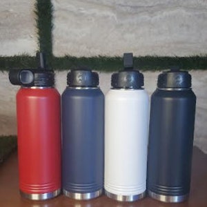 Personalized Football Player 32 Oz Engraved Water Bottle - Etsy