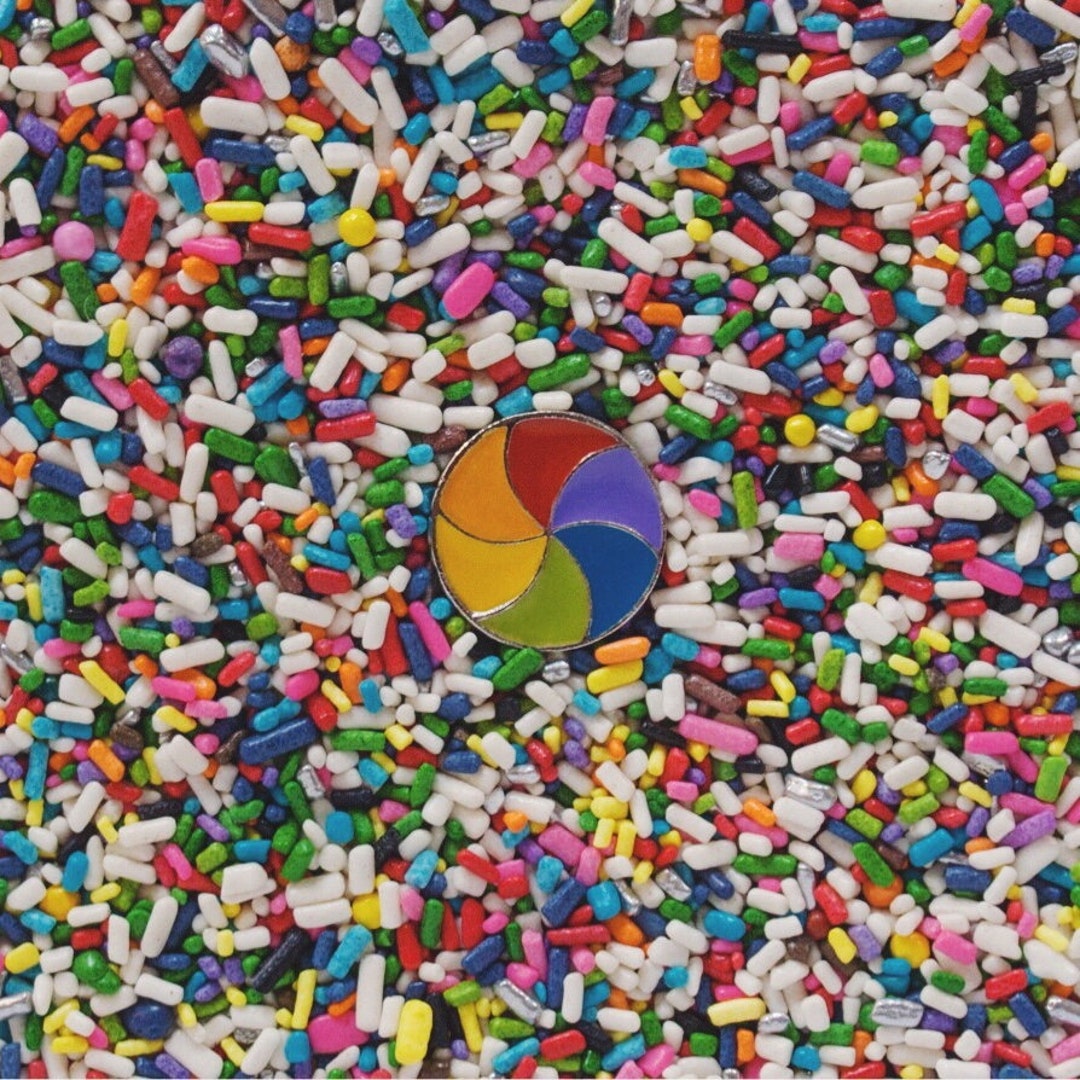 Pin Apple Spinning Wheel - Etsy