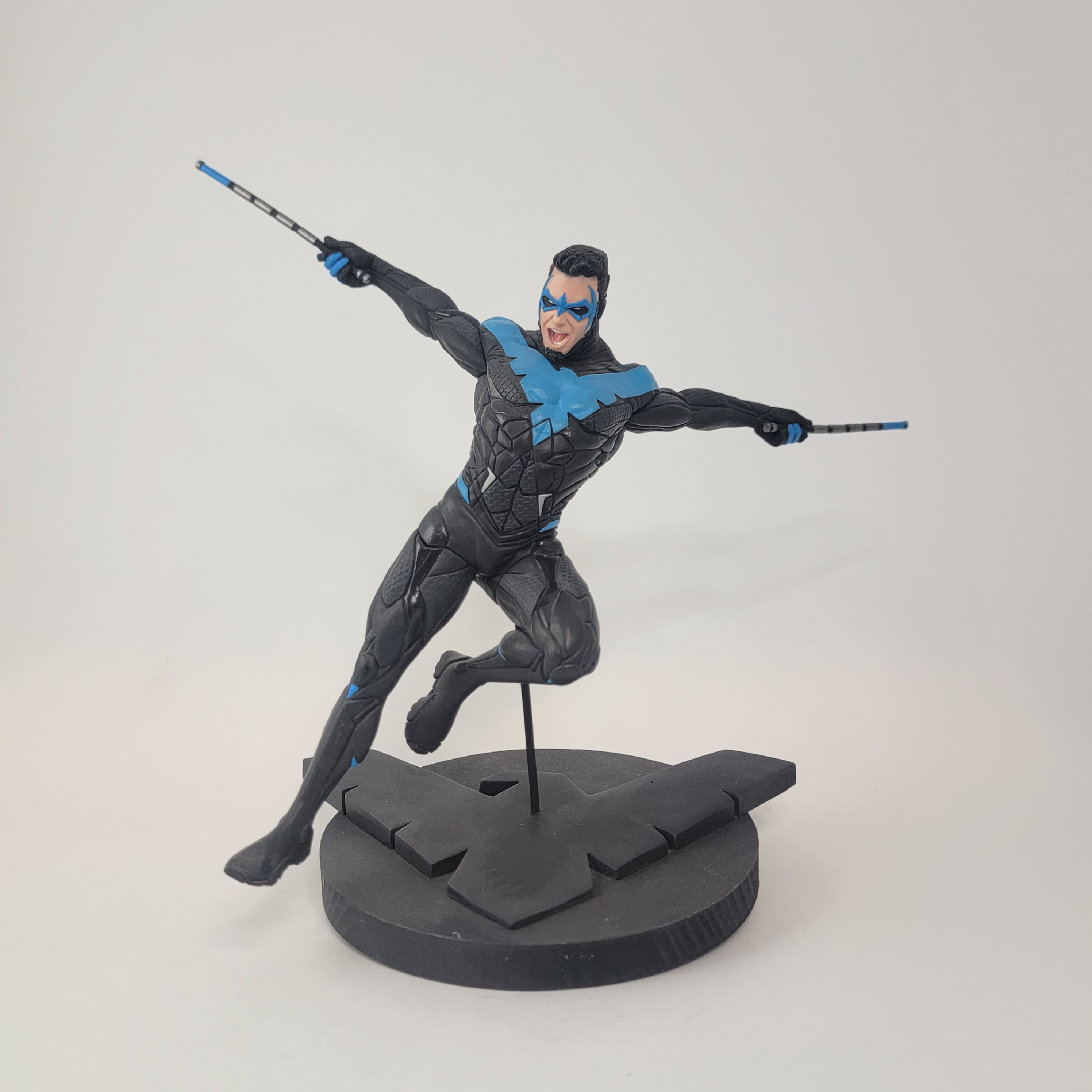 Nightwing Hand Sculpted 1:10 Scale Collectible - Unpainted or Painted ...