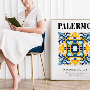 Palermo, Sicily (sicilia), Italy Traditional Sicilian Blue and Yellow ...