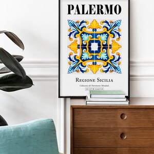 Palermo, Sicily (sicilia), Italy Traditional Sicilian Blue and Yellow ...