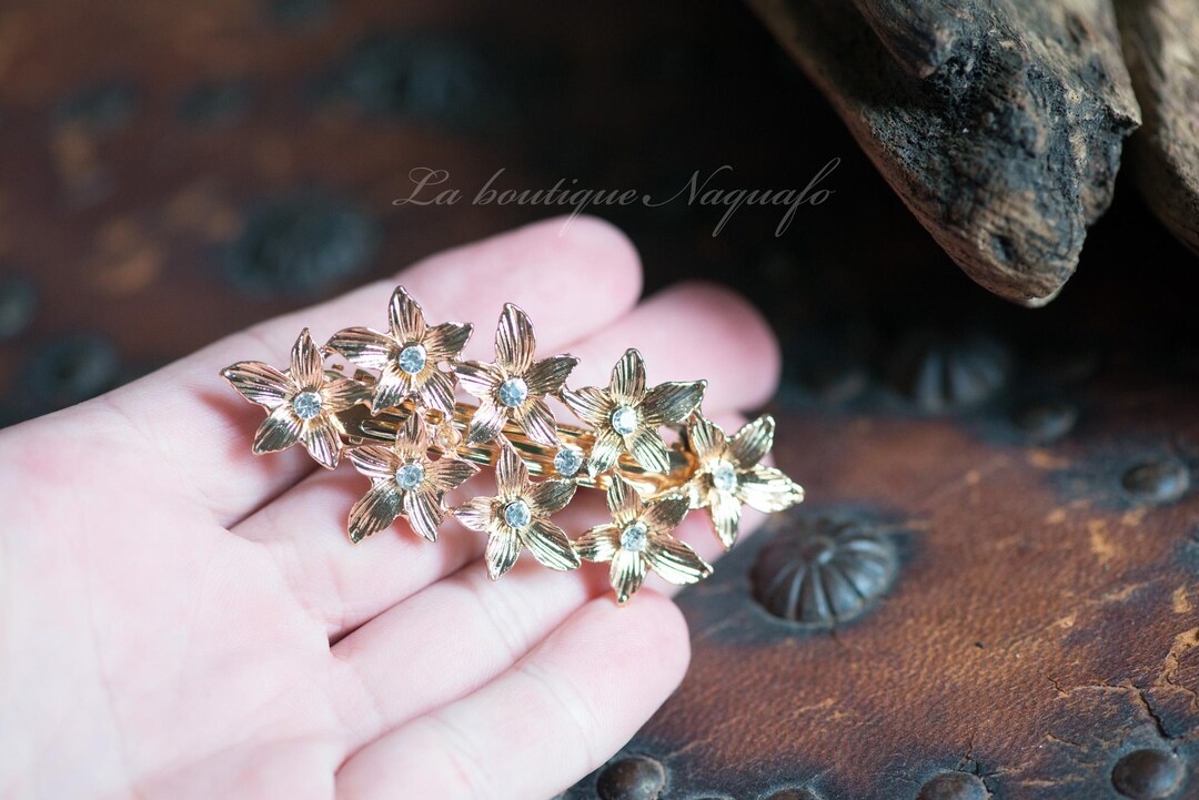 Gold Flower Hair Clip - Elegant Women's Accessory, Chic Hair Jewelry ...