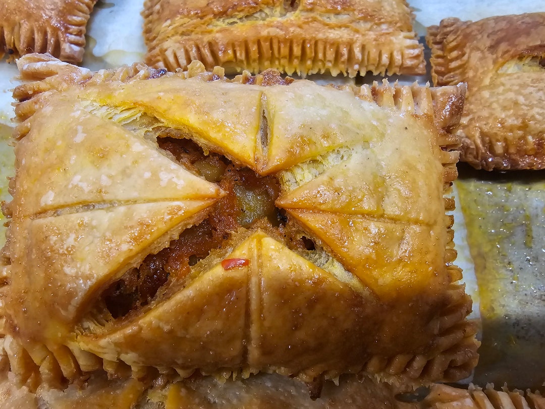 2x Gluten and Dairy Free Hot & Spicy Pastry - Etsy UK