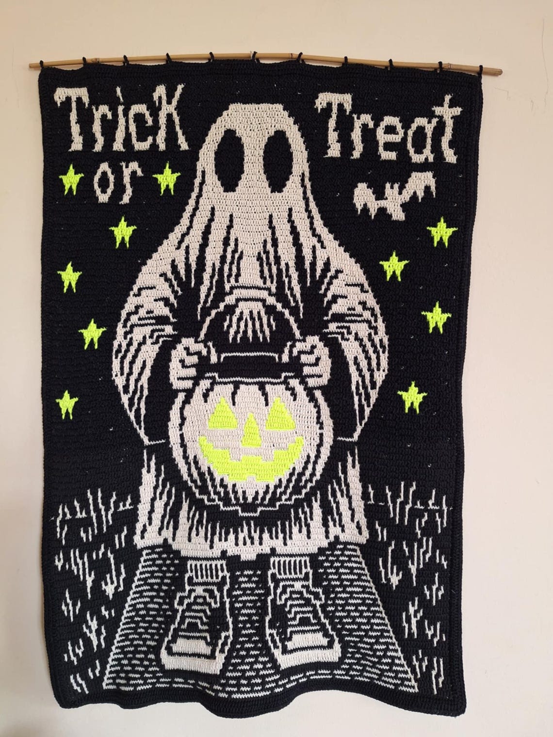 Trick or Treat Terror Overlay Mosaic Crochet Throw Blanket Pattern - Etsy
