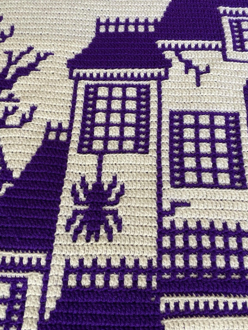 Haunted Hilltop Horror House Overlay Mosaic Crochet Pattern - Etsy