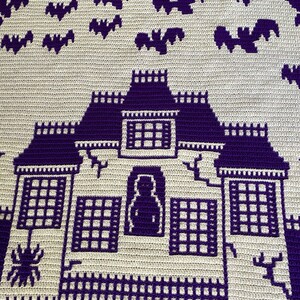 Haunted Hilltop Horror House Overlay Mosaic Crochet Pattern - Etsy