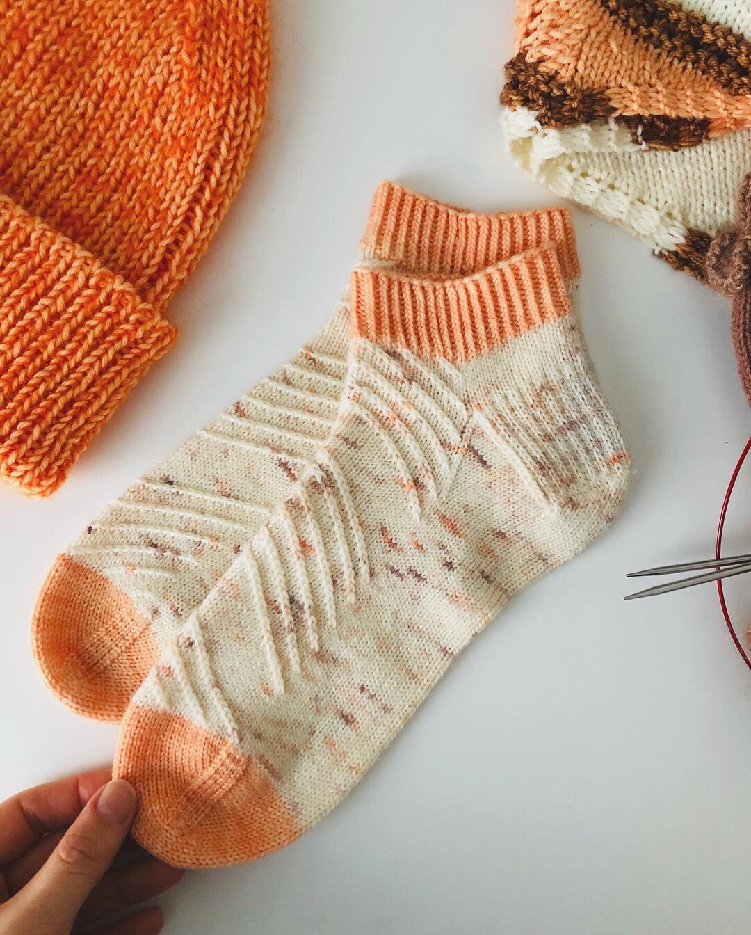 Short Story Knitting Pattern Ankle Socks Pattern - Etsy