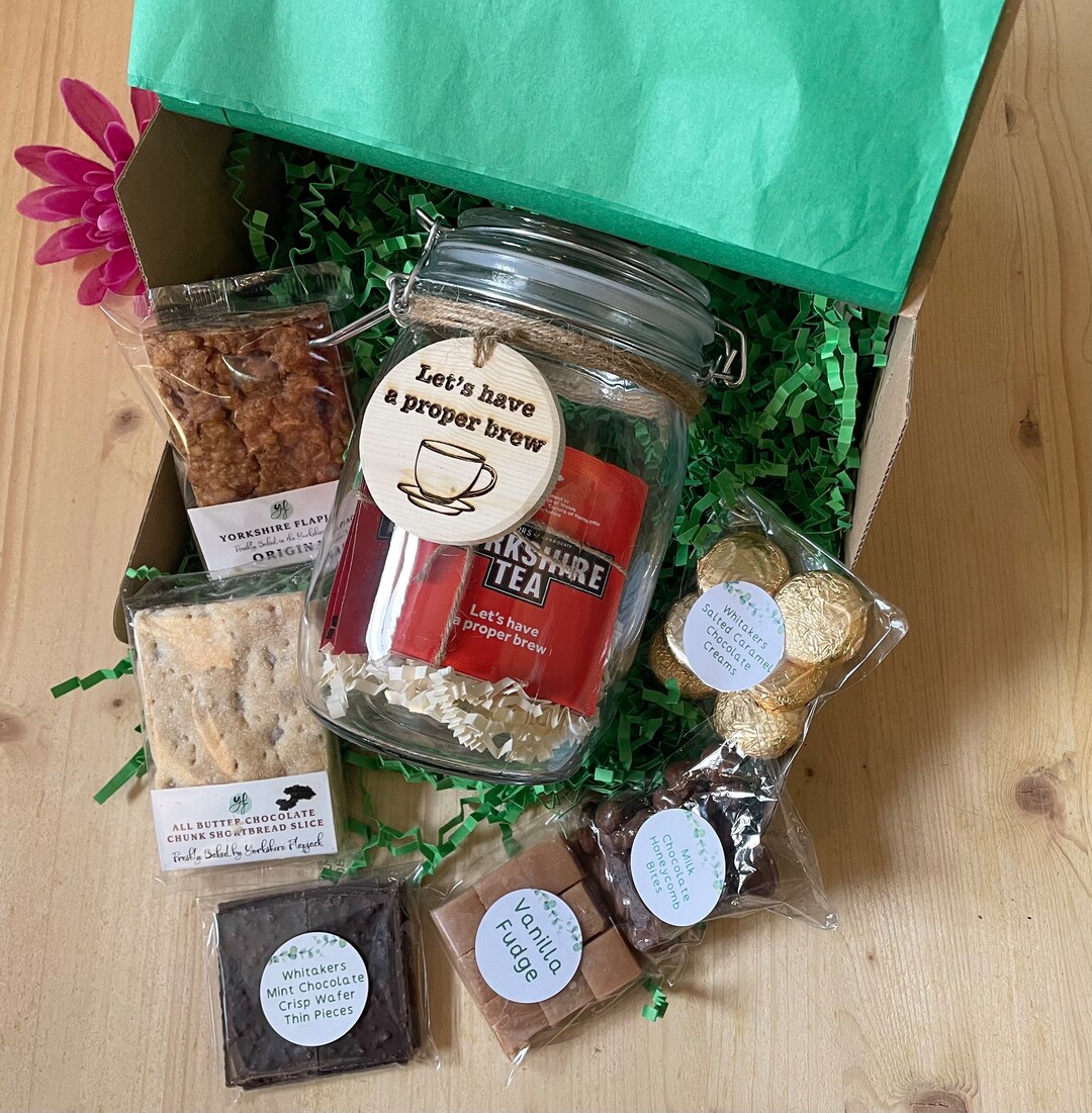 Yorkshire Tea Hamper Gift Jar Afternoon Tea Tea Gift Cakes Chocolates ...