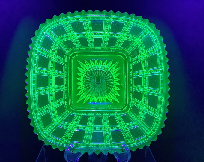 Imperial Glass Beaded Block Pattern Green Uranium Glass 8” Plate - Etsy