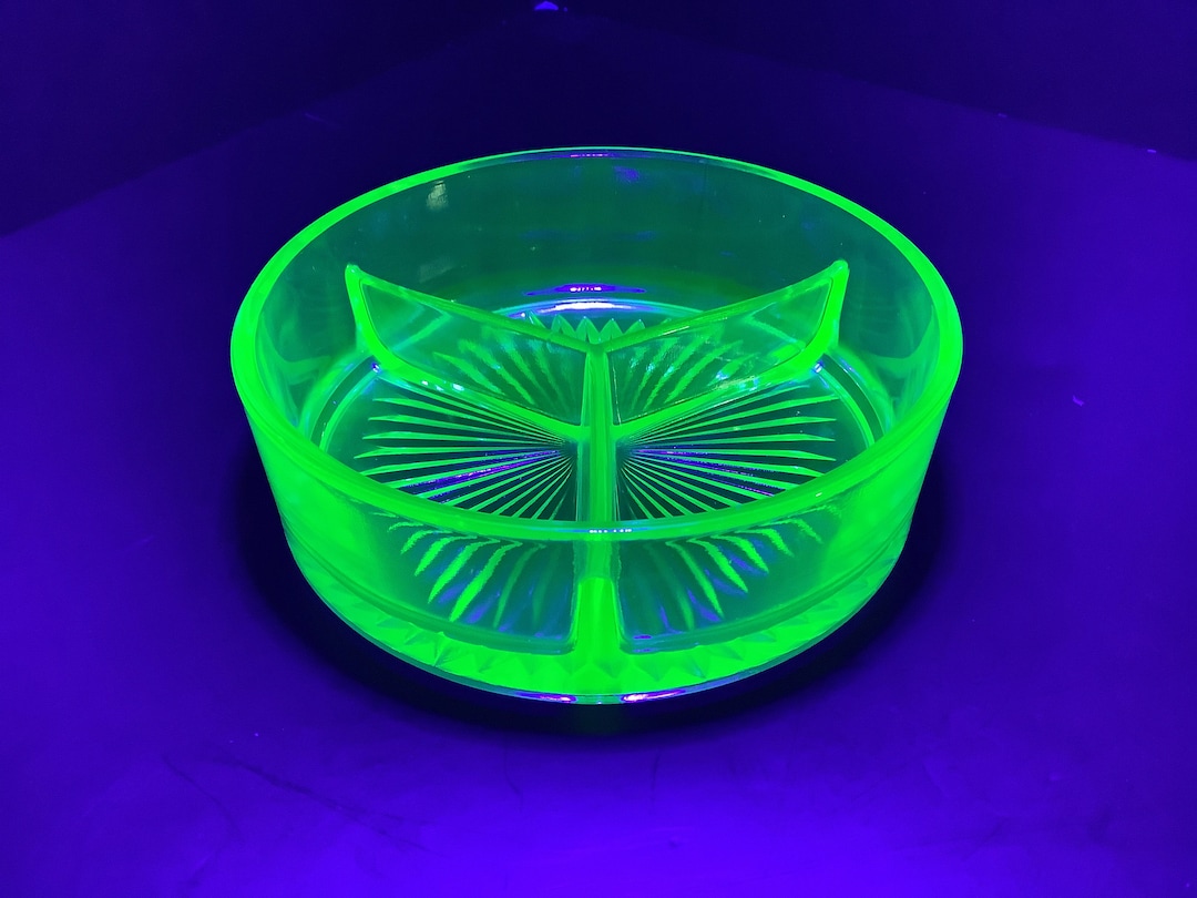 VTG Green Uranium 3 Section Starburst Base Candy/relish Dish - Etsy