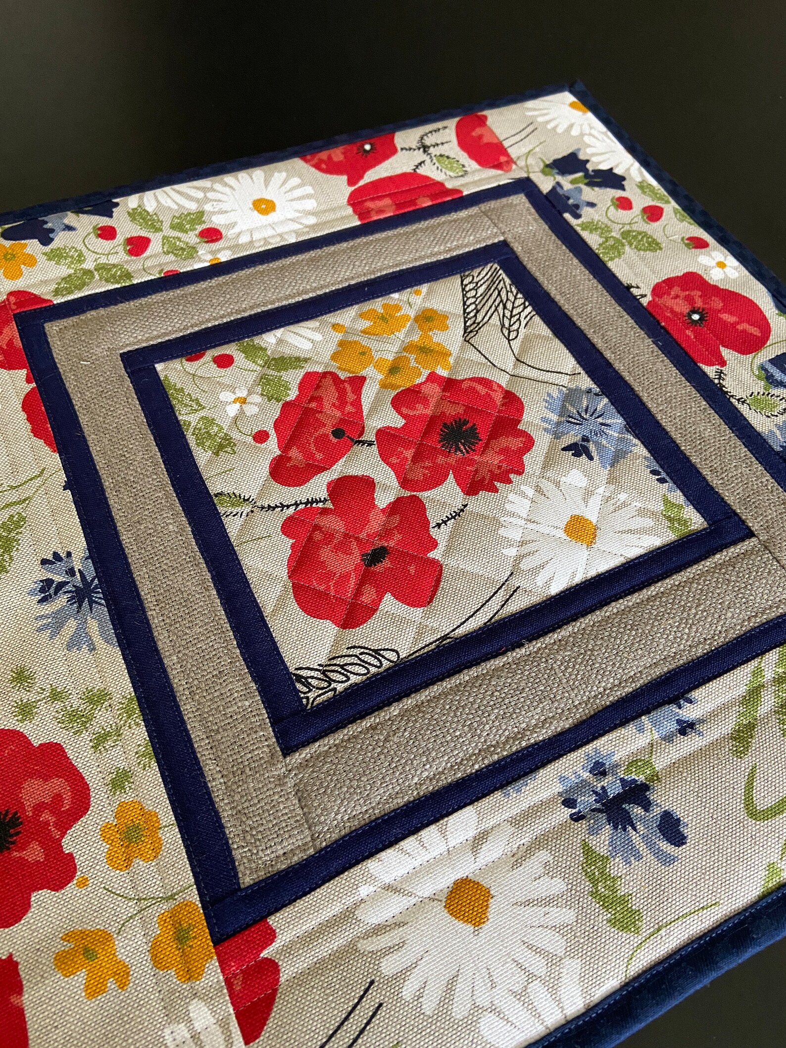 Quilted Table Topper Modern Meadow Poppies Table Top 17"x17" Patchwork Square - Etsy