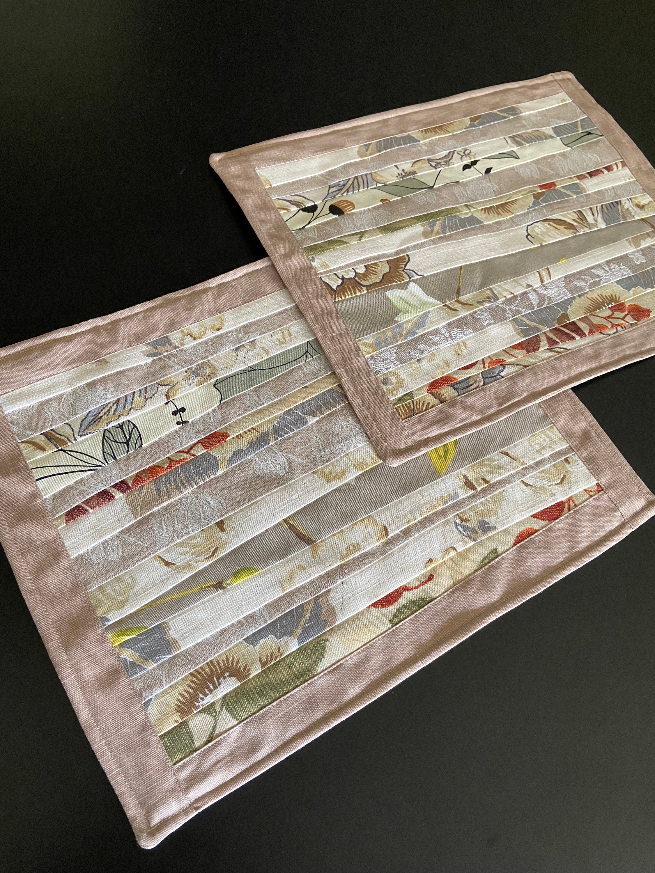 Set of 2 Beige Mix Quilted Patchwork Placemats Padded Place Mats Table ...