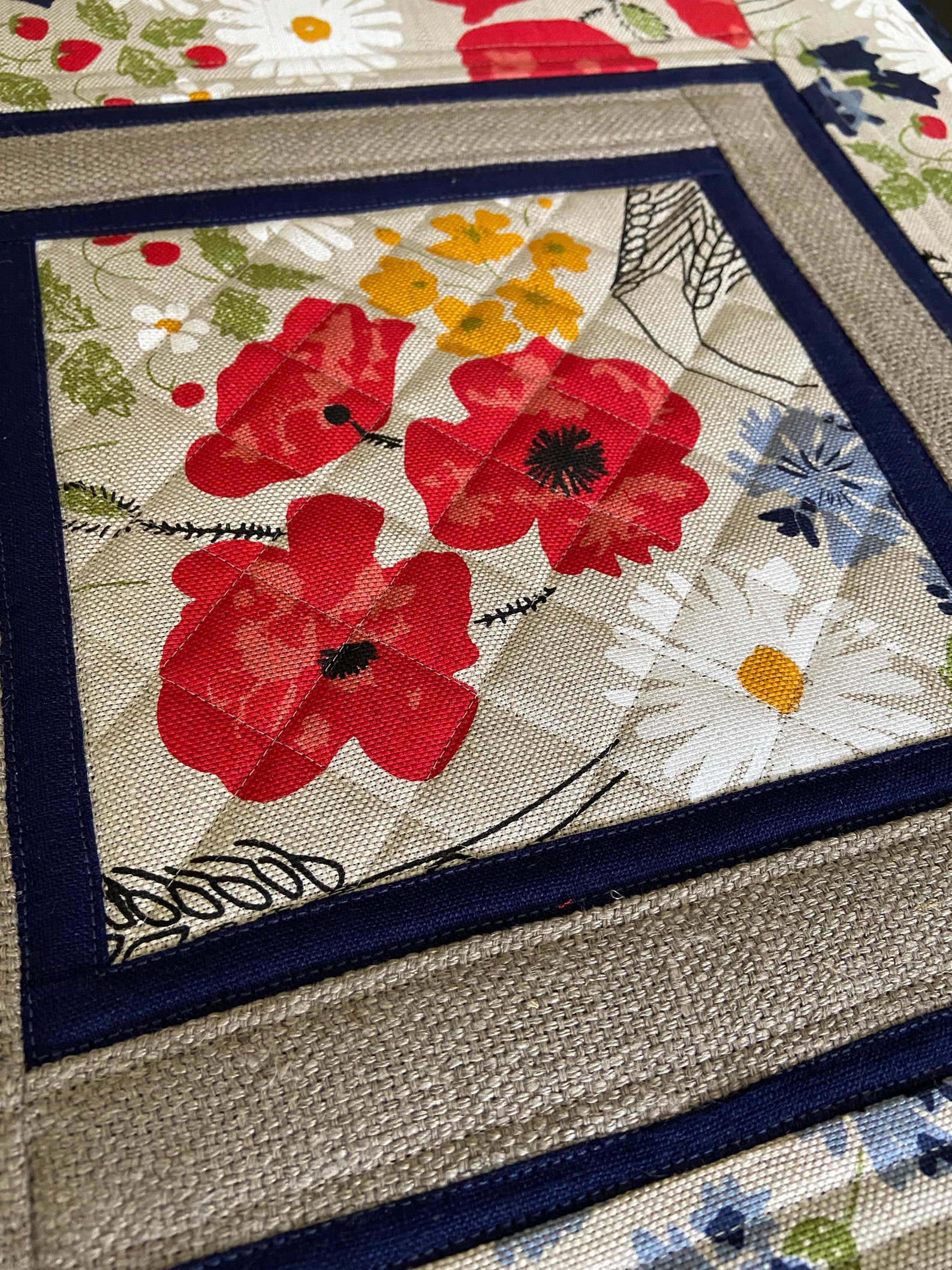 Quilted Table Topper Modern Meadow Poppies Table Top 17"x17" Patchwork Square - Etsy