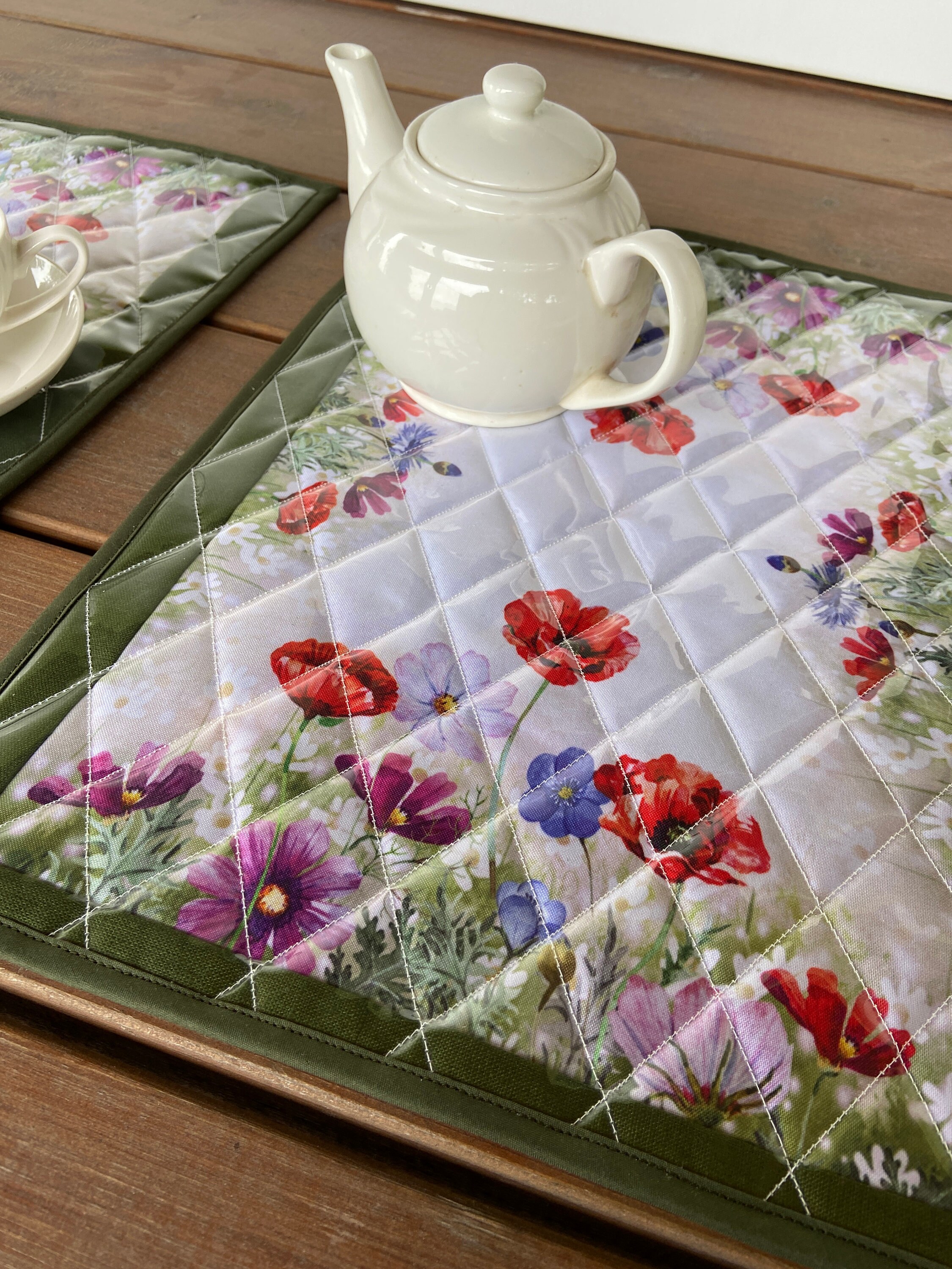 Quilted Placemats Set 2 Wild Flowers Table Mats Modern Patchwork ...