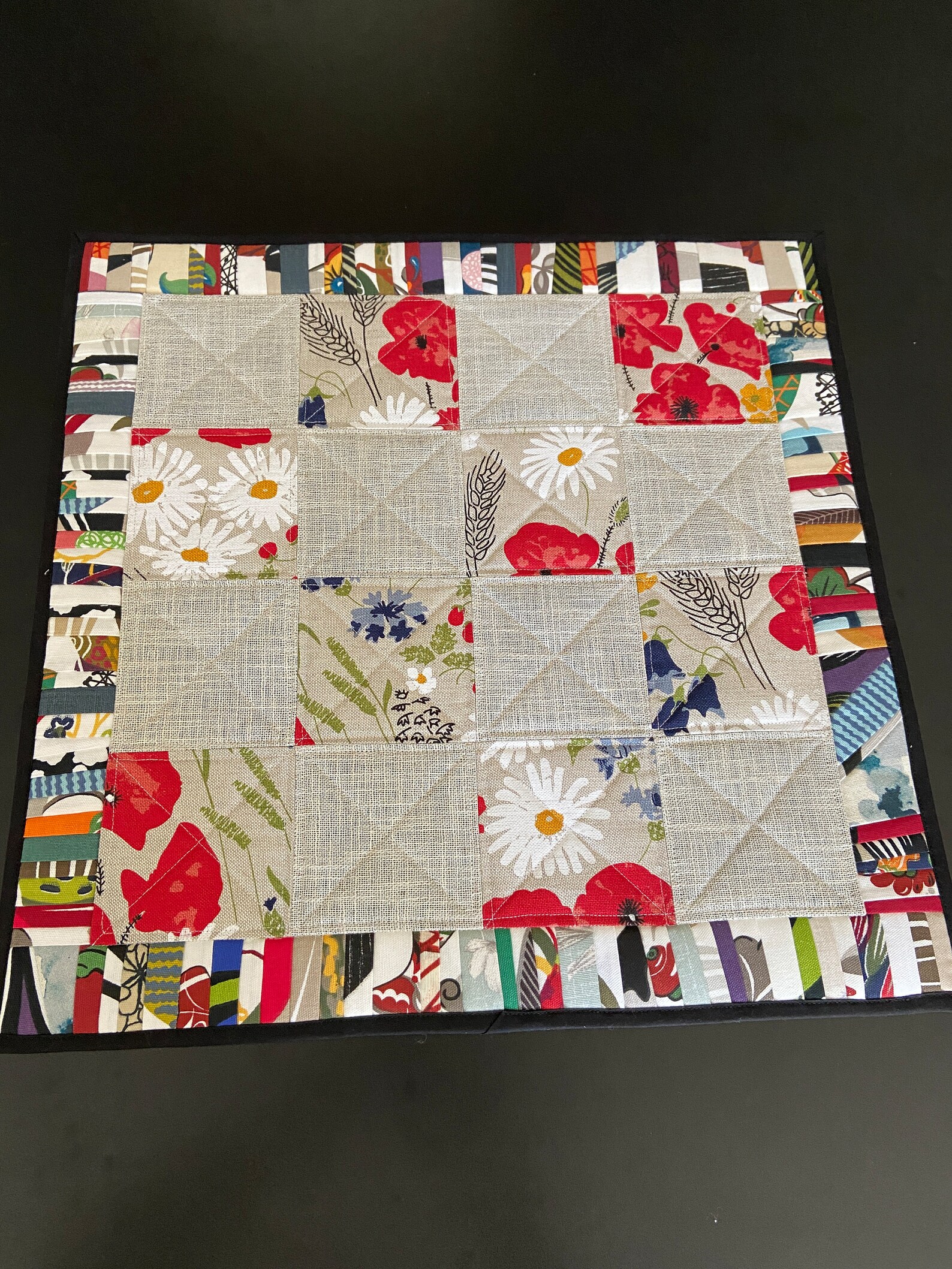 Quilted Table Topper Modern Meadow Poppies Table Top 20"x20" Patchwork Square - Etsy