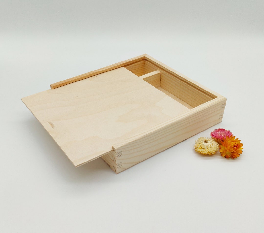 Wooden Box for 5"x7" Prints and USB Flash Drive | Photo and USB Wooden ...