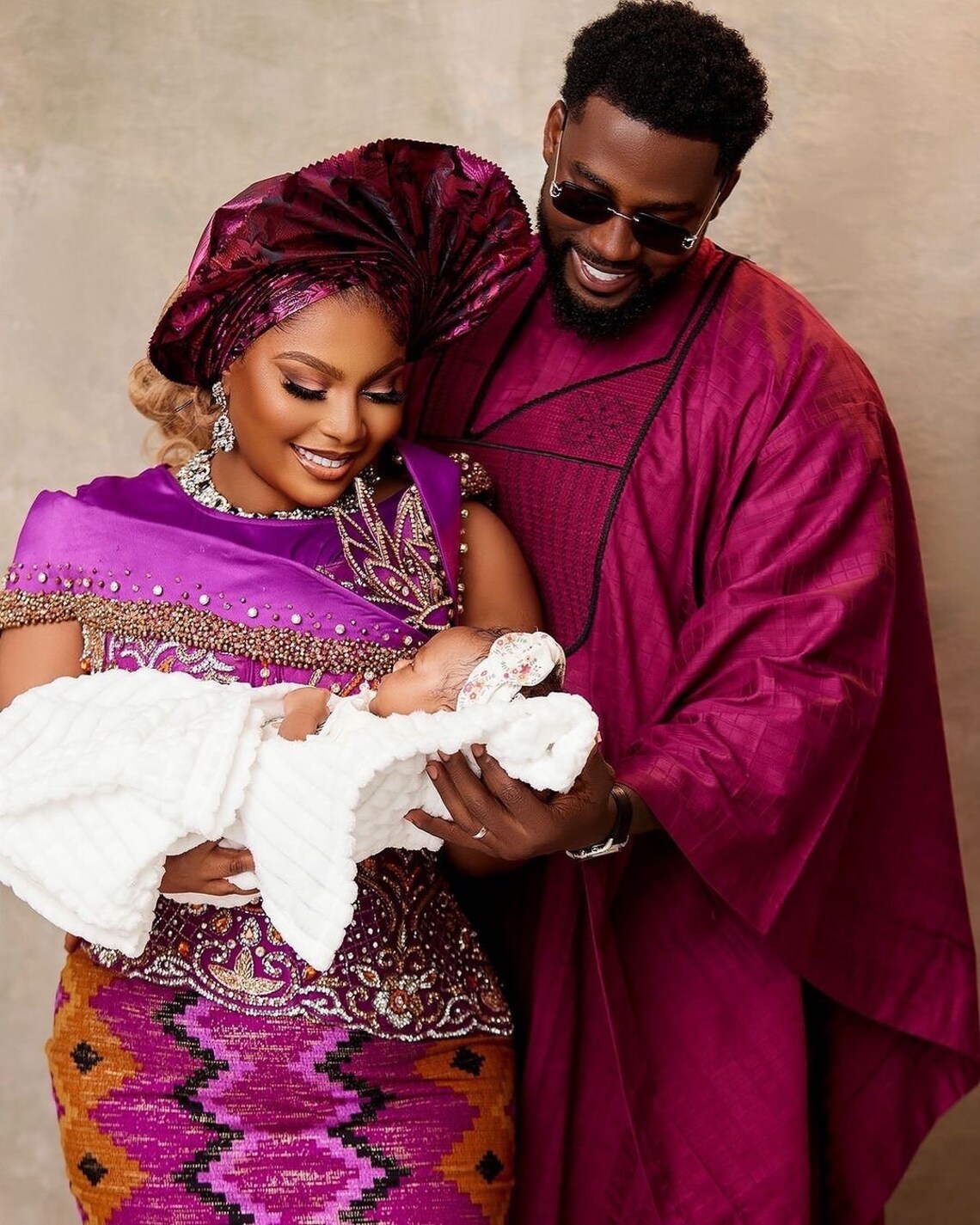 Couple African Outfit, African Couple Engagement Outfit,nigerian Gown ...