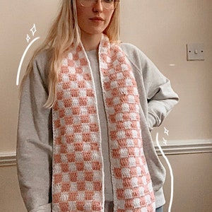 Pink and White Checkered Crochet Scarf - Etsy