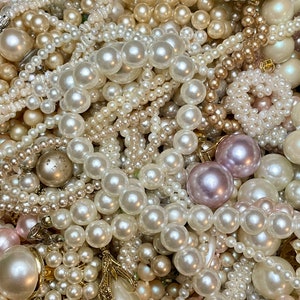 POUNDS OF PEARLS Vintage to Modern Pearl Jewelry for Wear & Craft ...