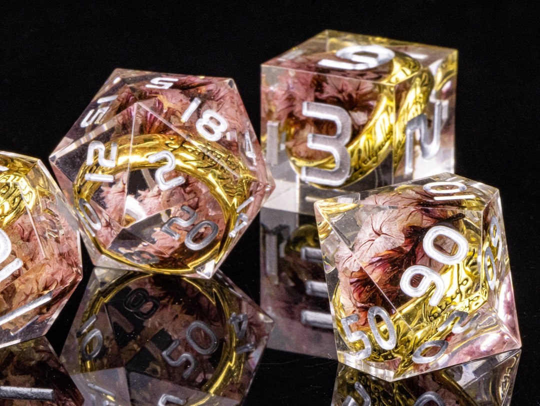 The Rings Resin D&d Dice Set , Transparent Flower Resin Dnd Dice Set ...
