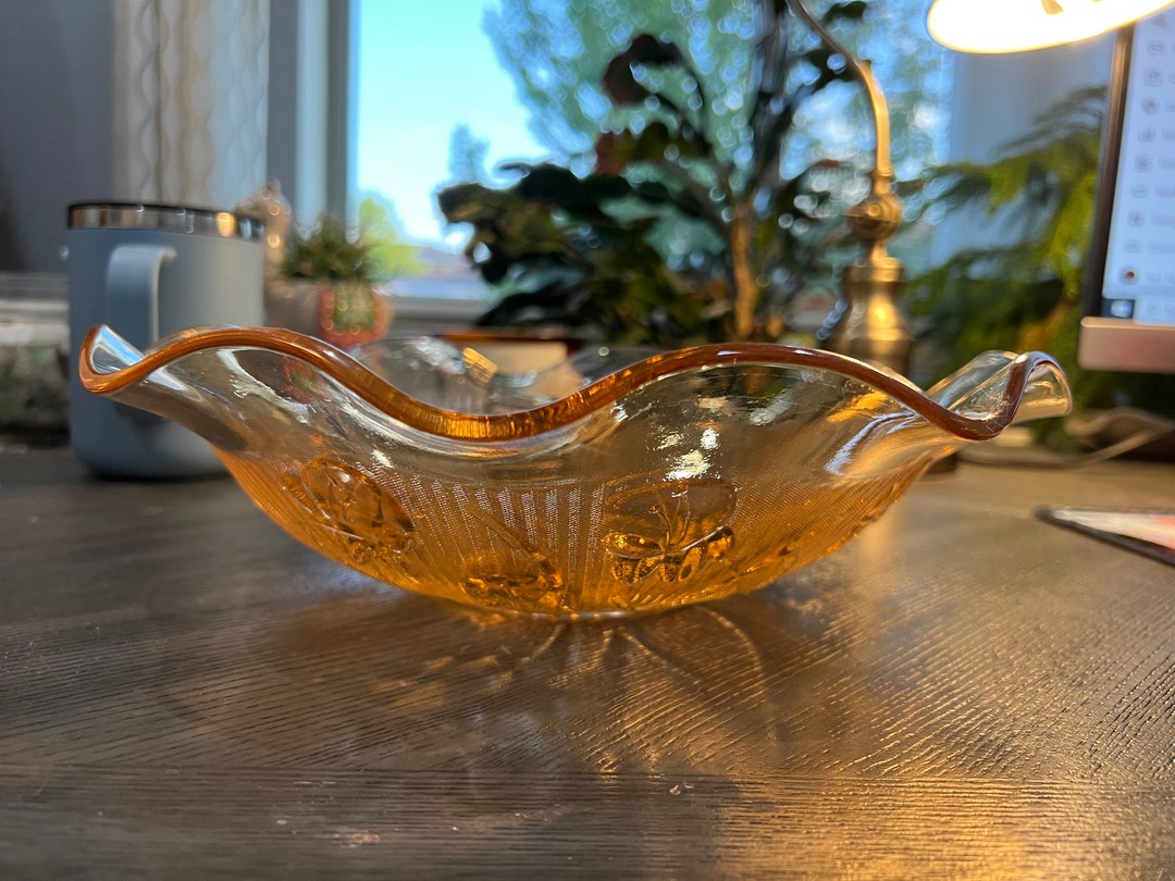 Vintage Jeanette Iris and Herringbone Bowl - Etsy