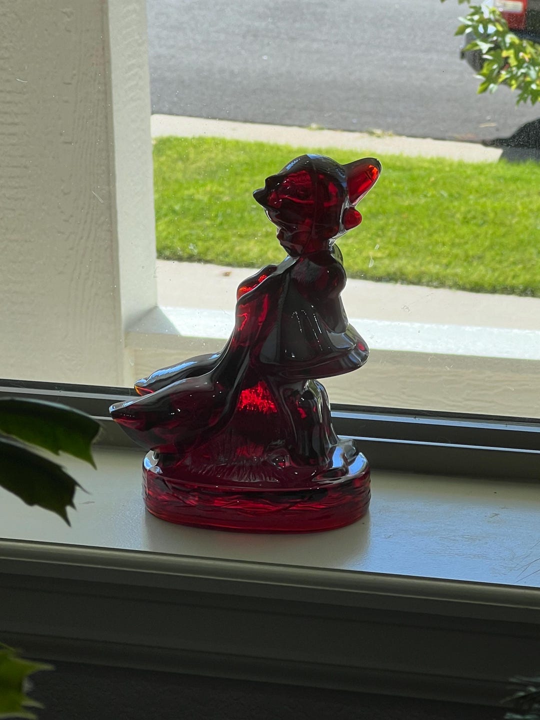 LE Smith Girl and Geese Red Glass Figurine - Etsy