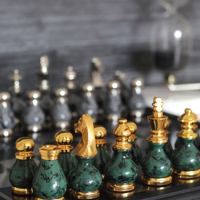 Minimalist Chess Set - Etsy