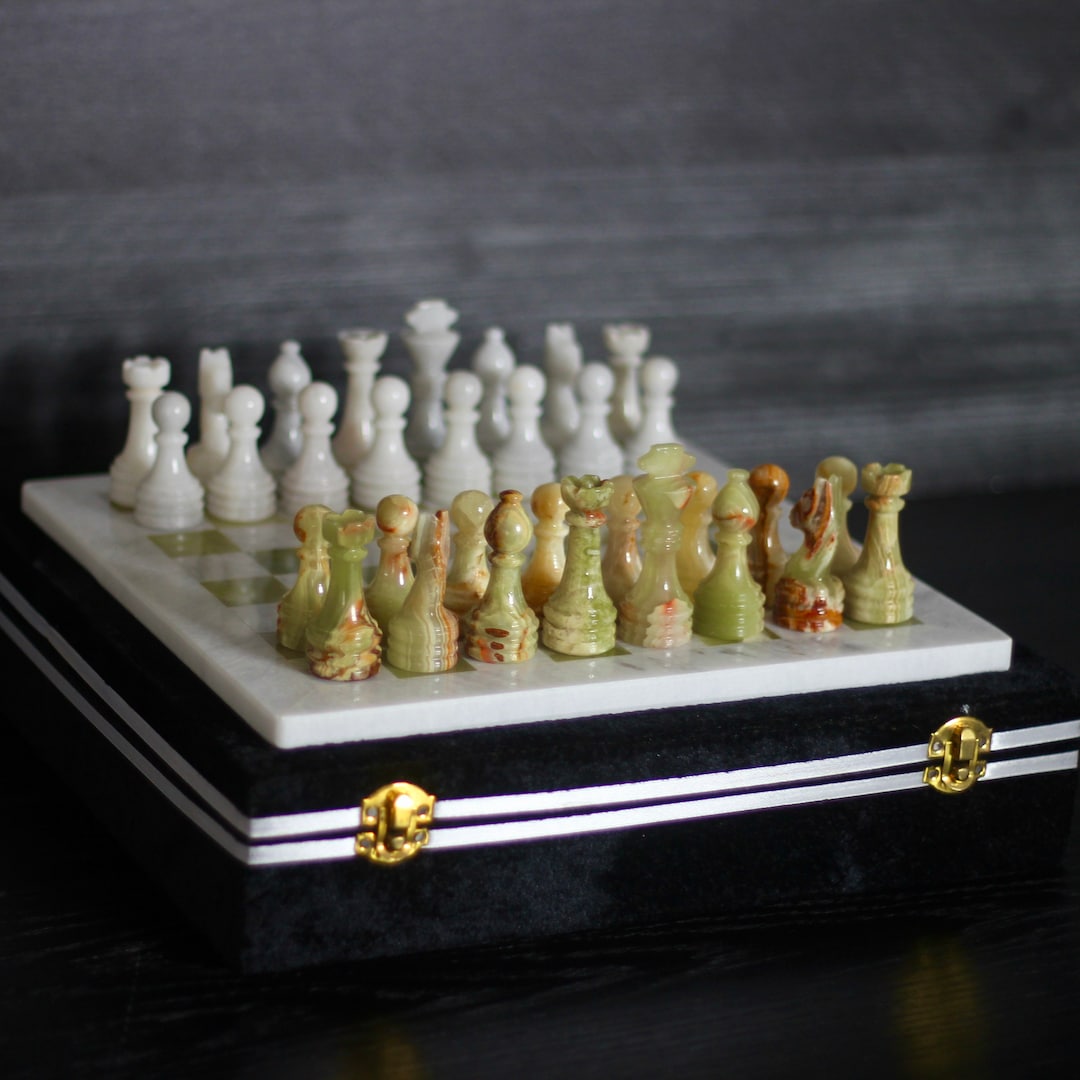 Chess Set | Handmade Marble Chess Set With Storage Case | Green Onyx ...