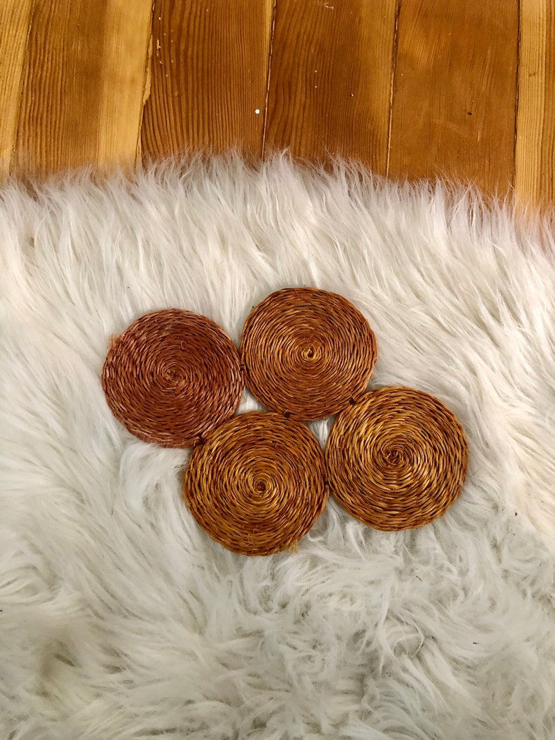 Vintage Woven Trivet - Circle Pattern, Handmade Trivet, Pot Holder - Etsy