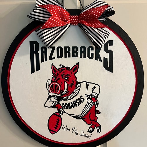 Arkansas Razorback Football Vintage Door Hanging/wreath - Etsy