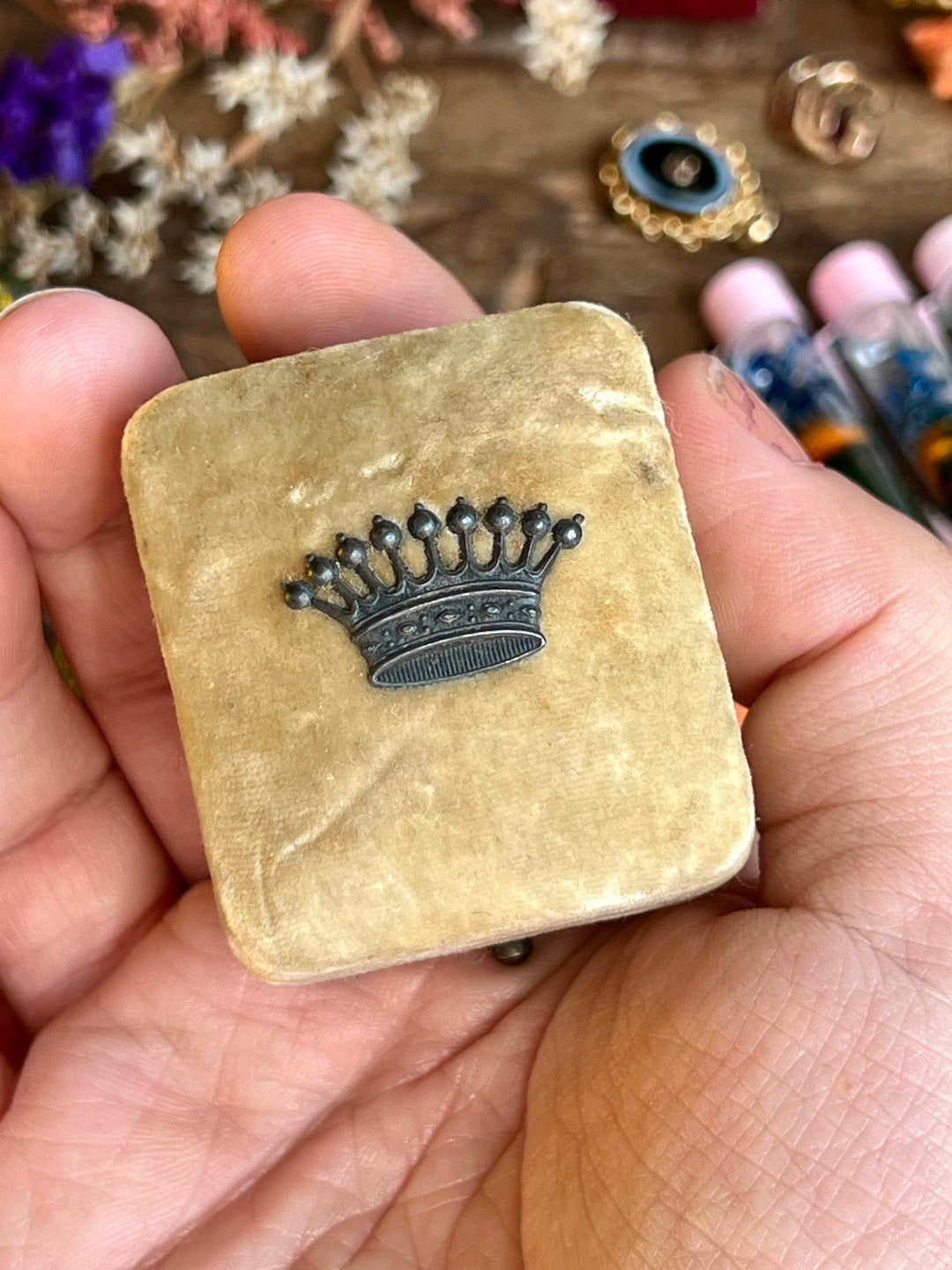 Antique Victorian Ring Box in Beige Velvet With a Crown on Top ...