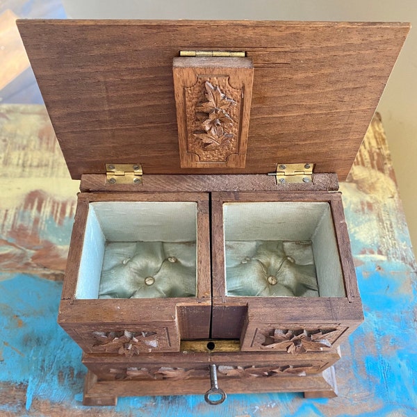 Silk Box - Etsy