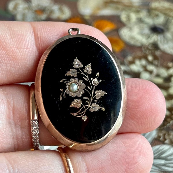 Victorian Locket - Etsy