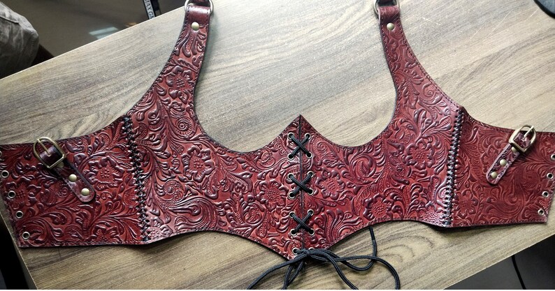 Embossed Viking Leather Corset, Medieval Leather Under-bust Corset ...
