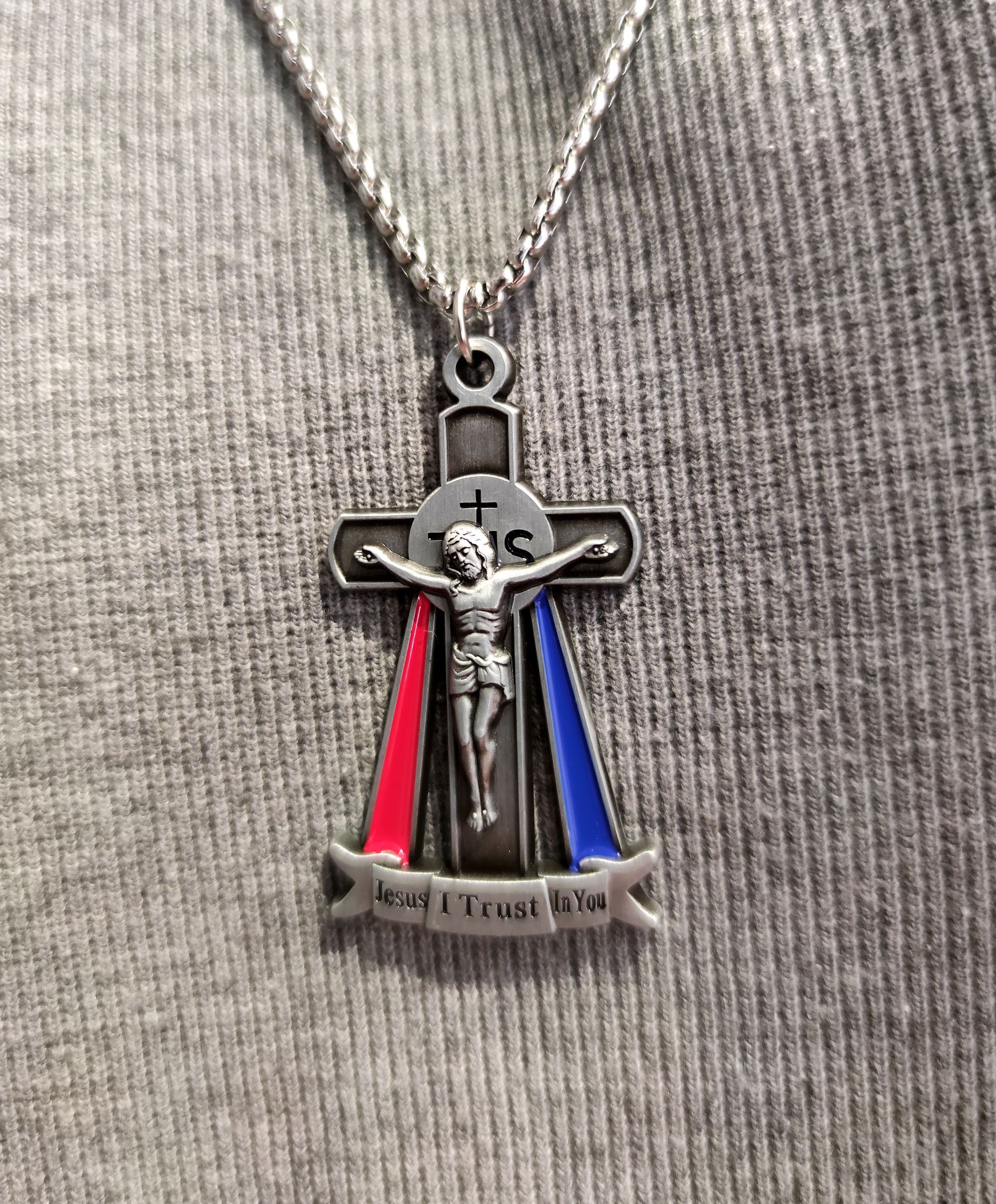 Divine Mercy Crucifix Box Necklace Chain, Jesus on the Cross, Catholic ...
