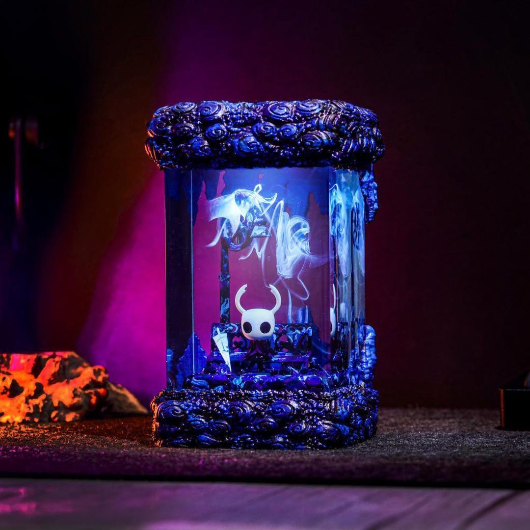 The Knight Hollow Knight Resin Lamp, Indie Game Art Night Light, Unique ...